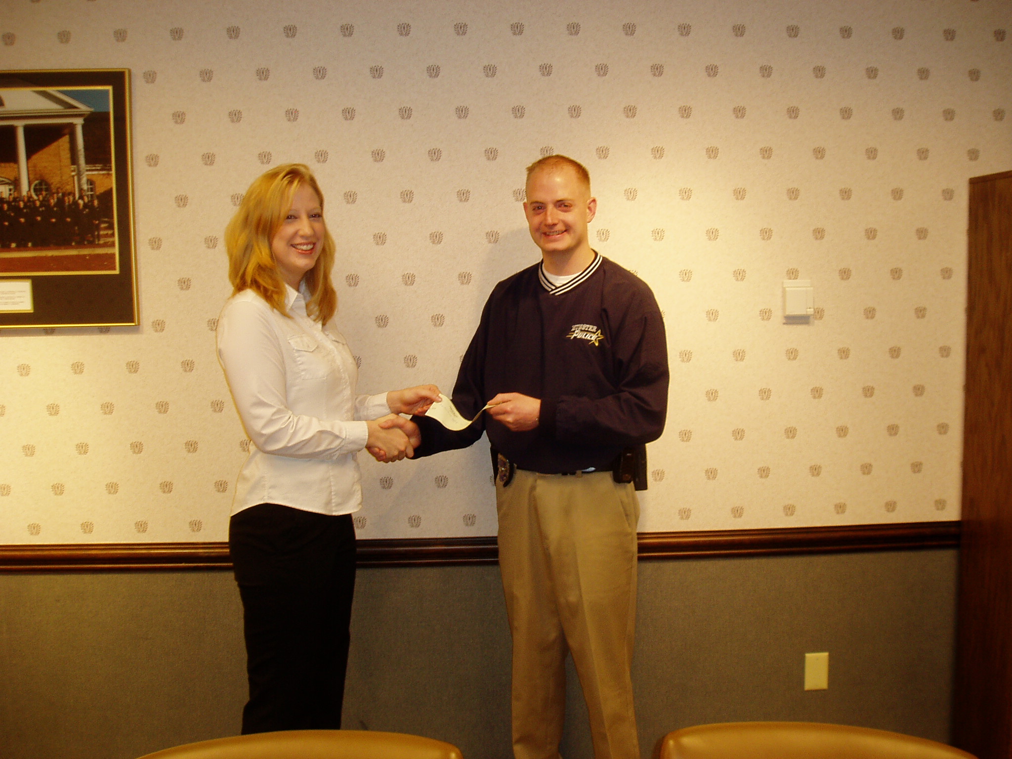 Document Center / Munster Business Crime Watch Photos / Town of Munster, IN